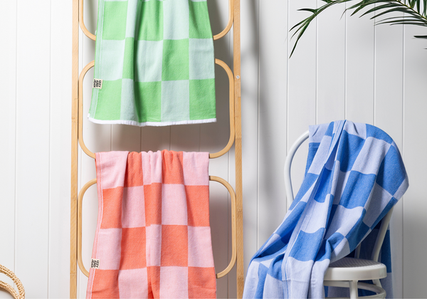 Checkerboard - Apple Green - Izzy and Jean